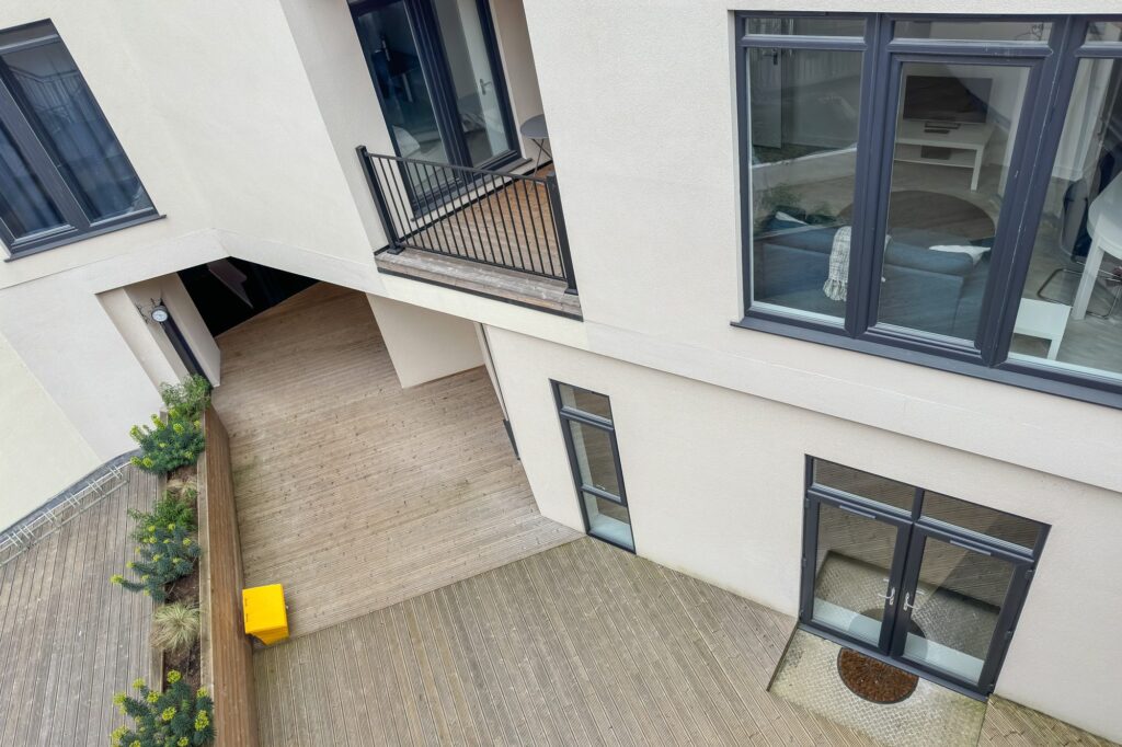 Property Investment - Reading - RG1 2EA - Singer Vielle Sales